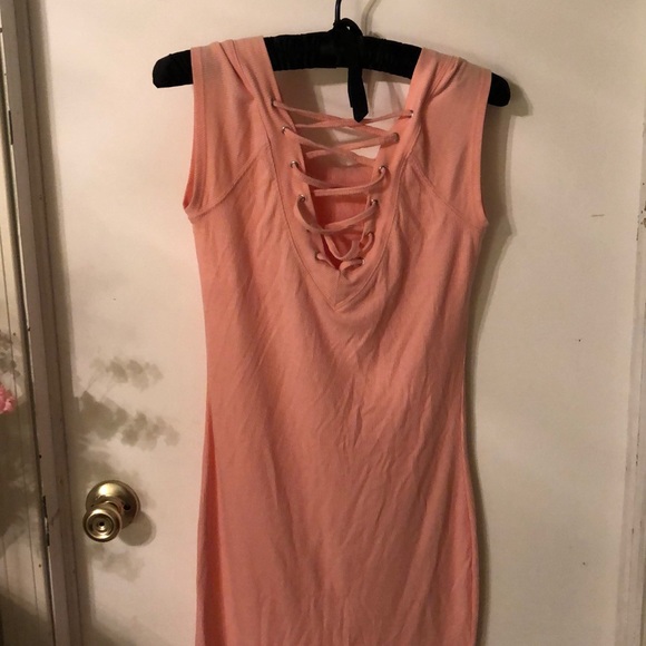 Guess | Dresses | Guess Peach Jersey Dress | Poshmark